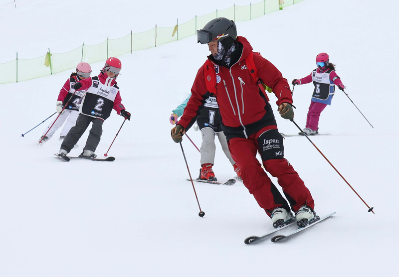 Professional Ski Instructors Association of Japan
